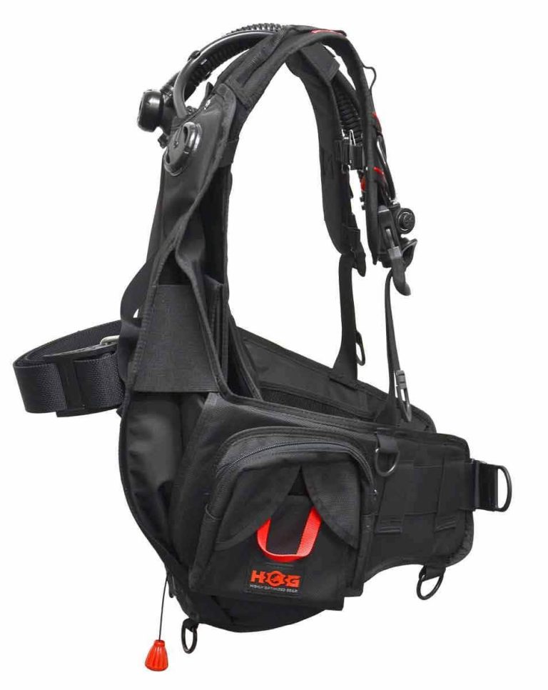 Best BCDs for Beginners in 2023 - OC Scuba Center
